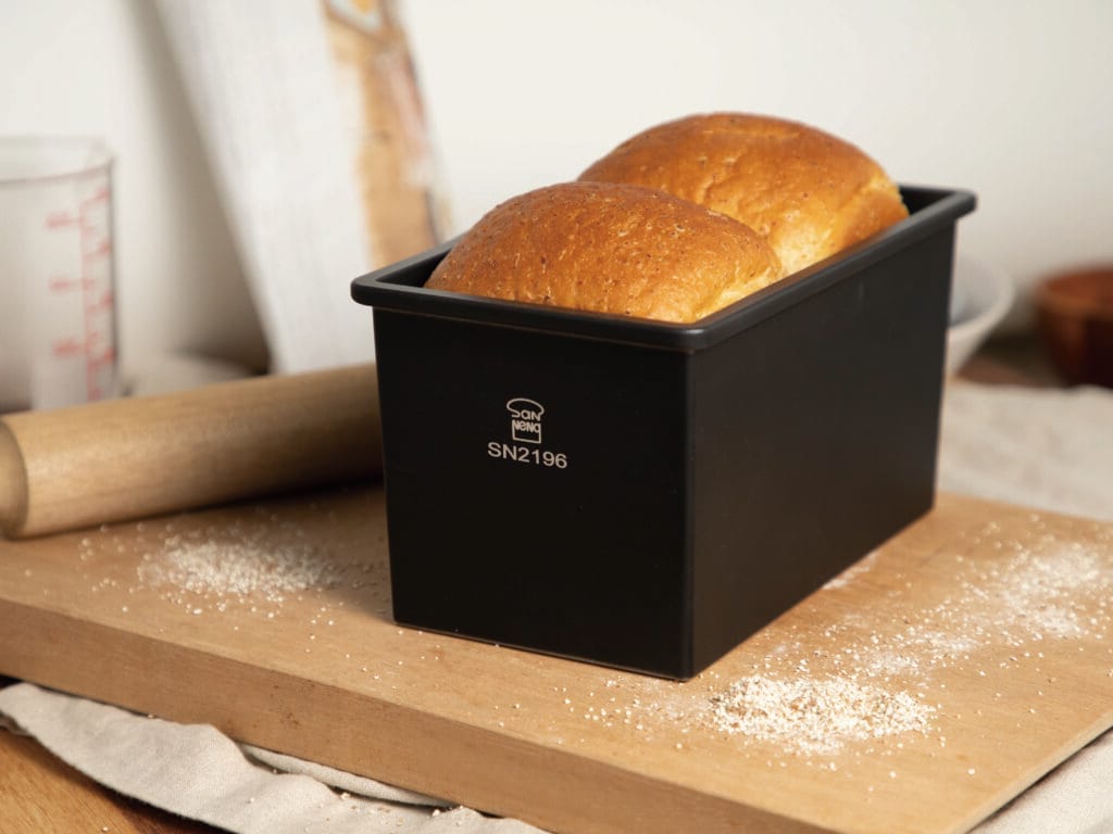 About low-sugar (energy-saving) cast aluminum toast boxes